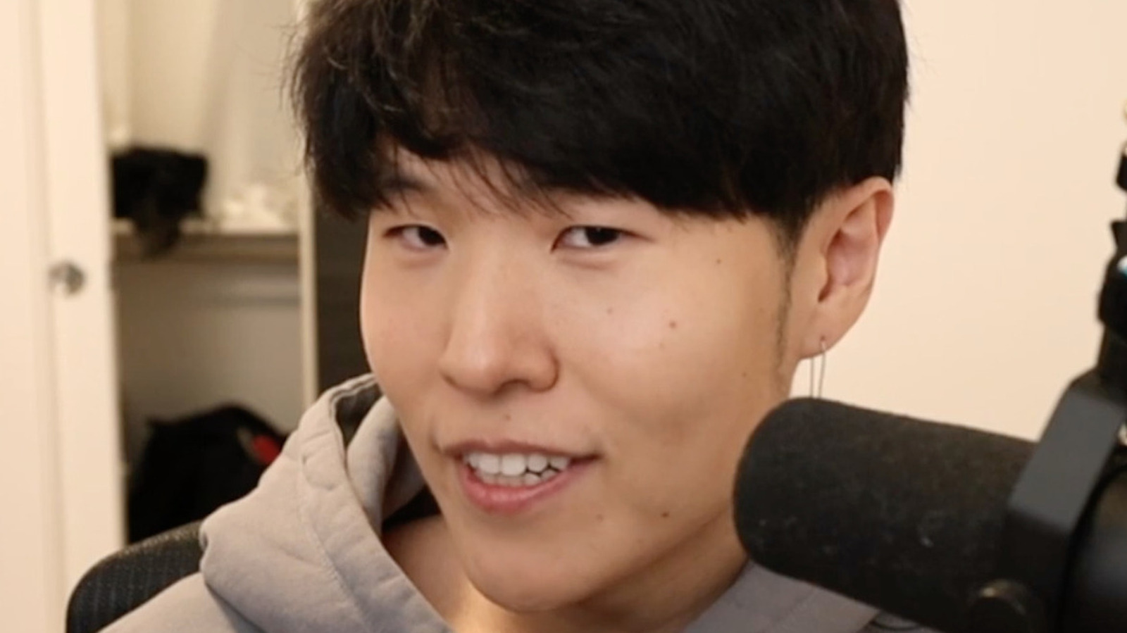 Disguised Toast Has Some Harsh Words For Pokémon Scarlet And Violet