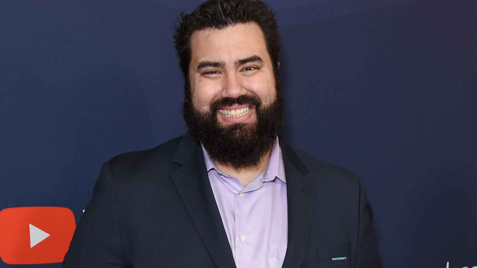 Major YouTuber Accused Of Stealing Donations For Years - SVG - TrendRadars