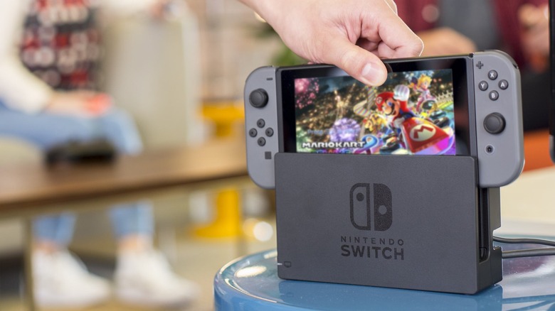 Nintendo Switch Has Now Outsold PS4 In Japan Nintendo Switch Has Now Outsold PS4 In Japan